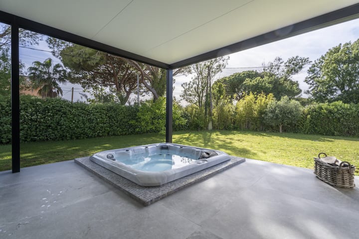 Villa Bord De Mer Avec Piscine - Porquerolles