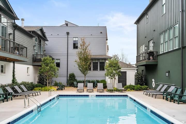 Hedge Haus - Designer Pool Oasis - Flash Sale - Atlanta, GA