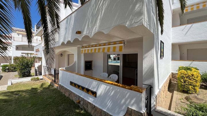 Appartement Au Rez-de-chaussée Avec Sortie Sur La - Cadaqués