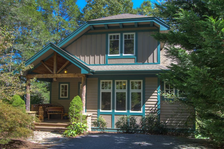 Bearfoot Lodge At Echota Resort- Resort Ammenities - Blowing Rock, NC