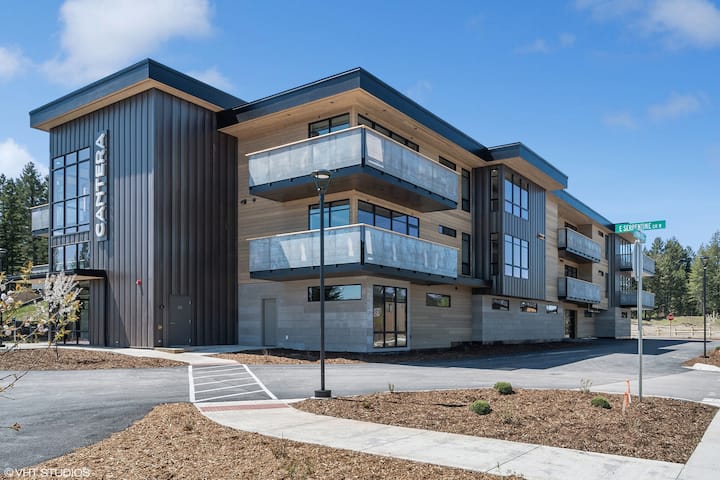 Discover Luxury At Cantera 203 - Whitefish