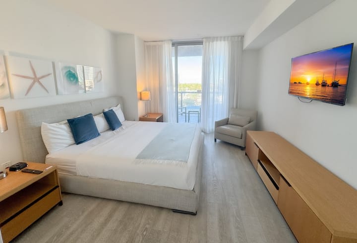 Beachwalk 1br Escape - Hallandale Beach