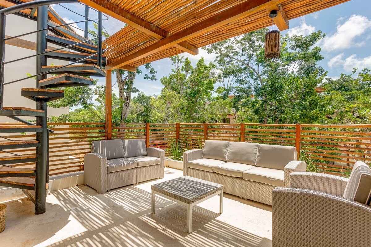 Private Roof Terrace and Pool and 2 Cenotes Onsite - Villas for Rent in ...