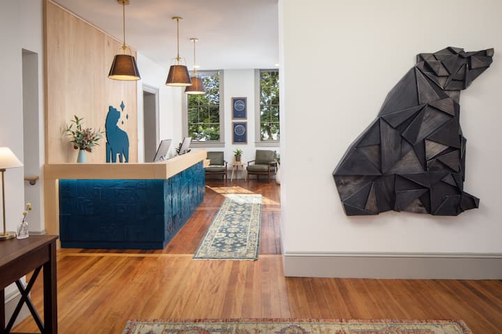 2 Rooms Inside Umaine: Campus At Your Doorstep - Old Town, ME