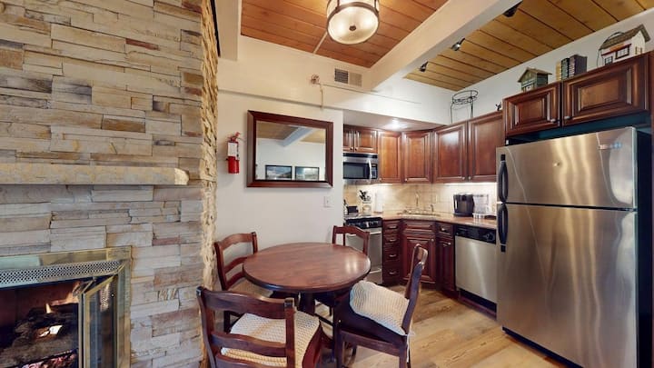 Aspenwood - Walk To Slopes - Ase Transportation - Snowmass Village, CO