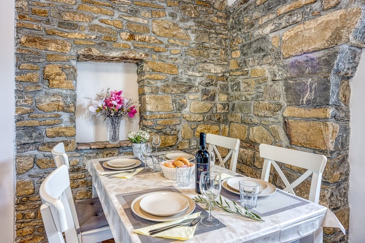 Istrian Casa Pr Marici Sweet Jasmine - Marezige