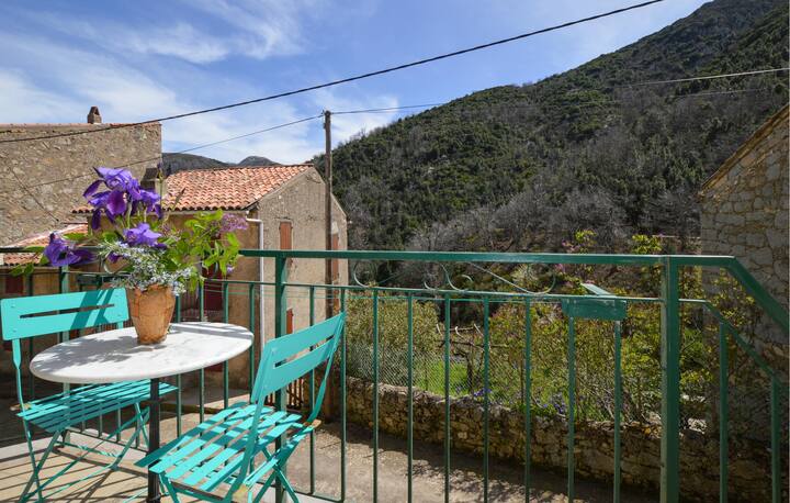 2 Bedroom Gorgeous Home In Marignana - Évisa