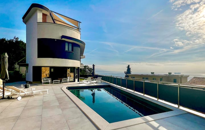 Pet Friendly Home In Opatija - Opatija