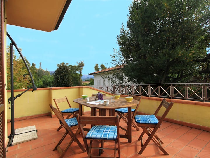 Sara By Interhome - Marina di Pietrasanta