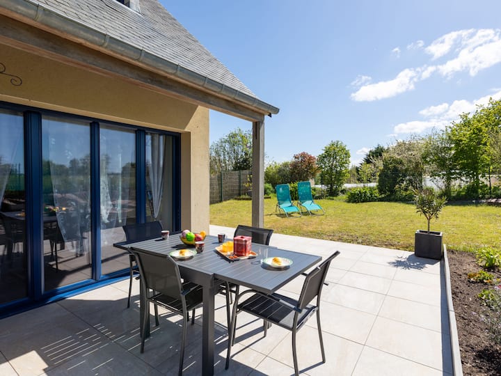 Agapanthe By Interhome - Saint-Coulomb