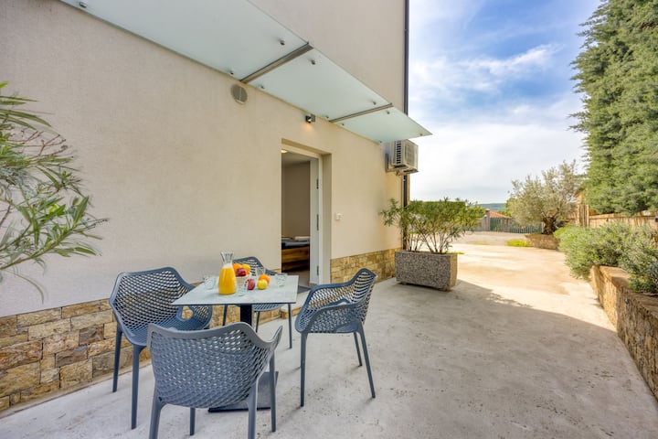 Coastal Countryside Oasis Apartment Deni - Lopar