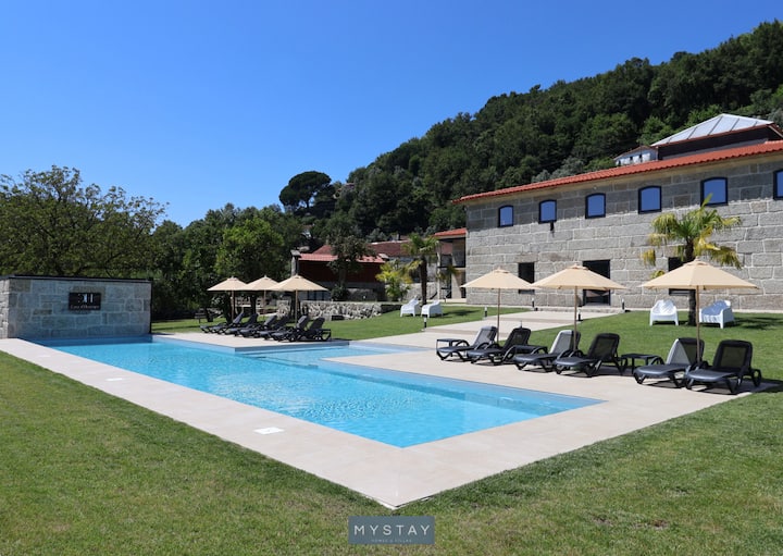 Casa D'henrique Retreat Pool And Spa - Pool View - Vieira do Minho
