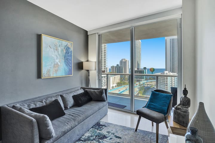 Amazing View Large 4 Bdr Condo Pool Gym Beach 1602 - Hallandale Beach, FL