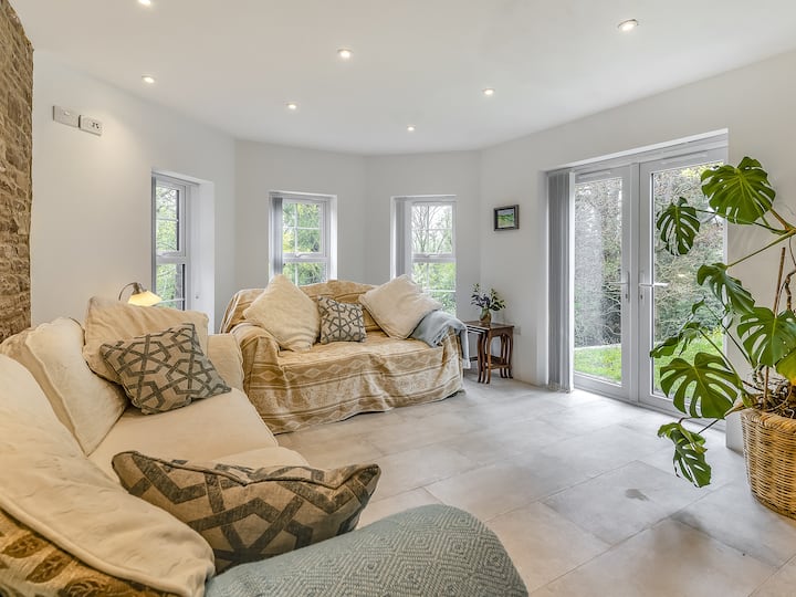 The Retreat - Abergavenny