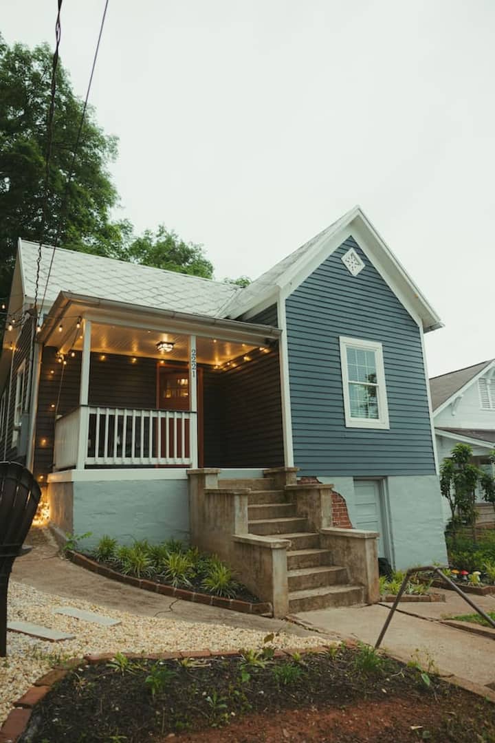 Historic Renovated 2bd - Overlooking Downtown - Zoo Knoxville, Knoxville