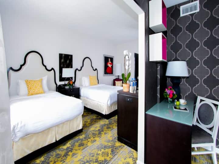 4 Standard Double, Churchill Hotel, Good Location - Bethesda, MD