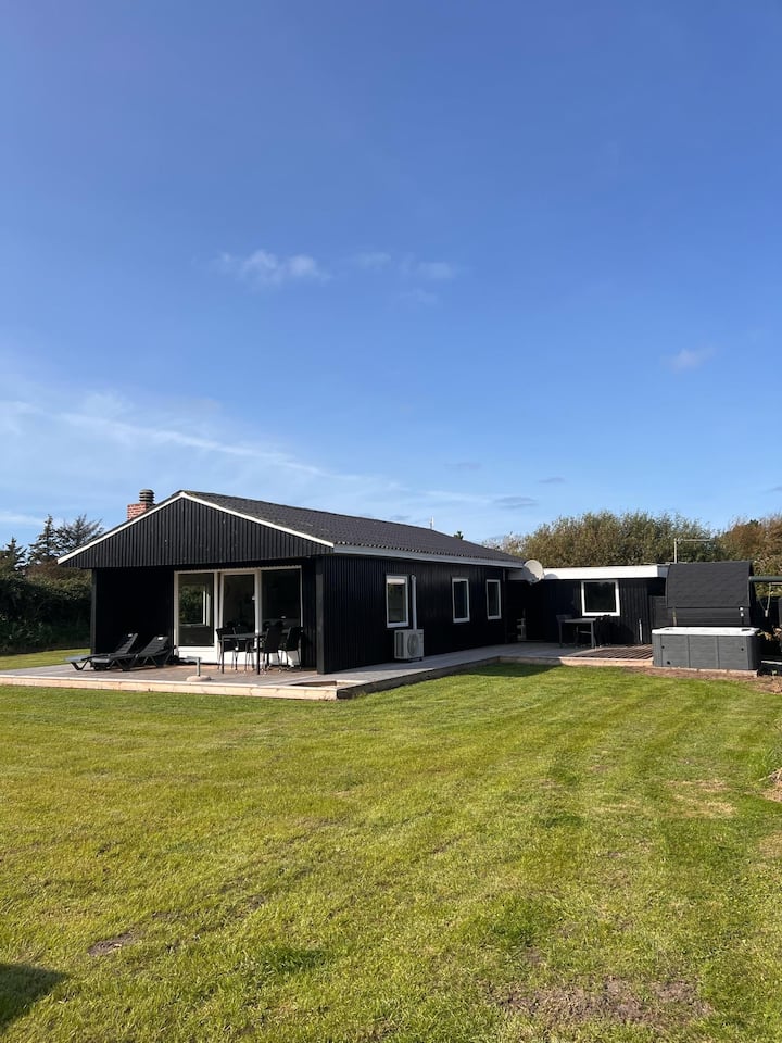 Lovely Newly Renovated Holiday House - 1005 - Ringkøbing