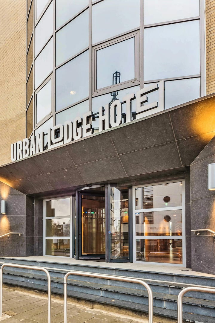 Welcoming Room With Accessible Features - Amsterdam
