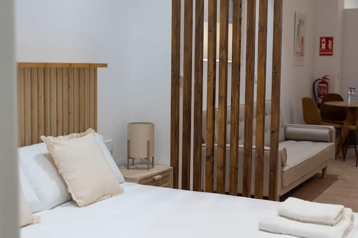 Modern Studio In Proximity To Ruzafa - Ideal For 4 - 발렌시아