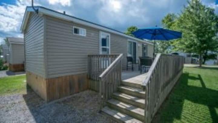 3 Bedroom Cottage Tamarack Trail #5 - Campbellford