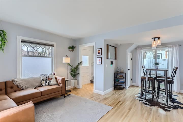 Charming 3-bdr Cottage: Downtown Boulder - Boulder, CO