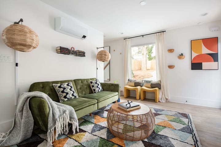 Champagne Wishes - Old 4th Ward Designer Retreat - Atlanta