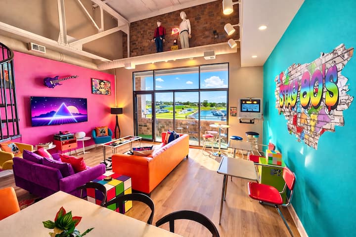 Radical 80's Getaway!  A Blast From The Past! - Sandusky, OH