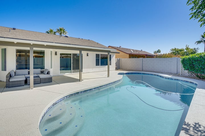 Home Near Spring Training & State Farm Stadium! - Peoria, AZ