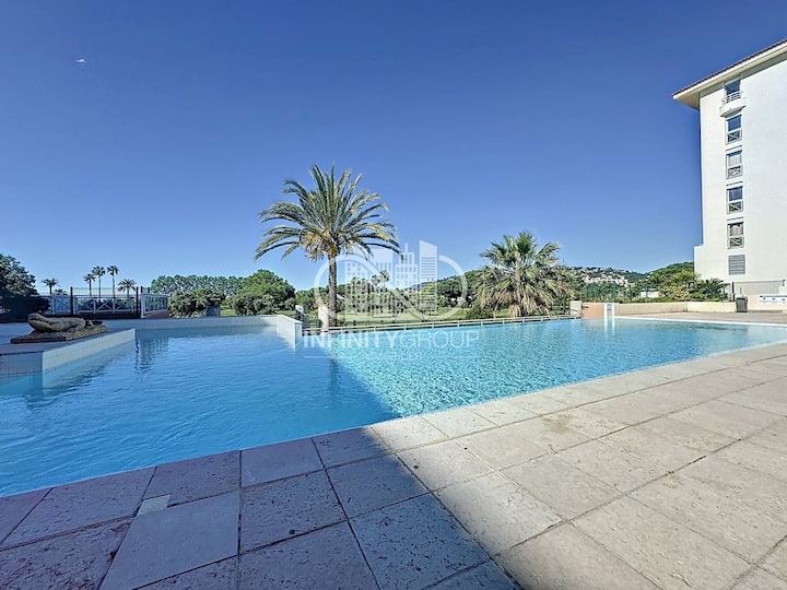 Appartement à Deux Pas De La Mer - Antibes