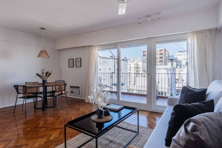 160 - Apartment In Recoleta, Ayacucho St. - Argentina