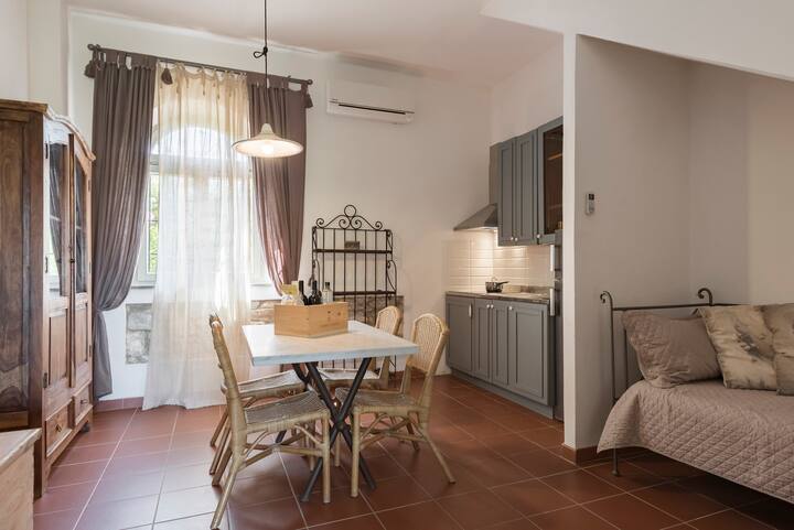 Muccheria Ground Floor Apartment Pool Adults Only - San Vincenzo