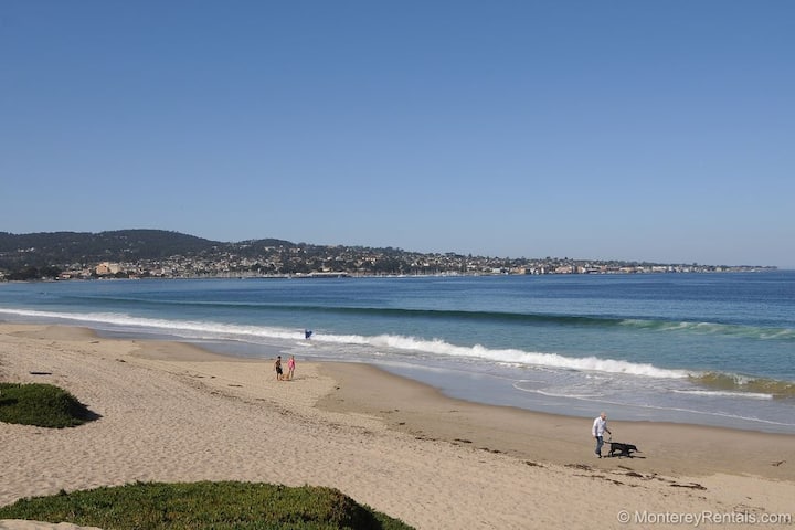 Tides In - The Beach In Your Frontyard - Carmel-by-the-Sea, CA