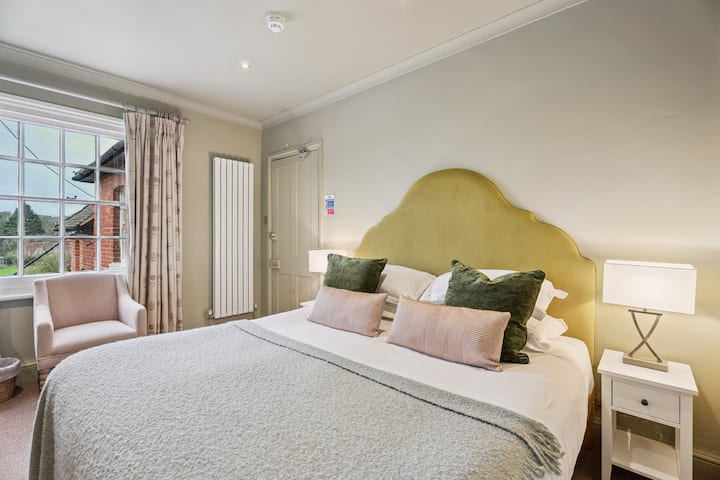 De Luxe-king-sdb Privée Avec Douche-vue Sur La Cam - Marlow, UK