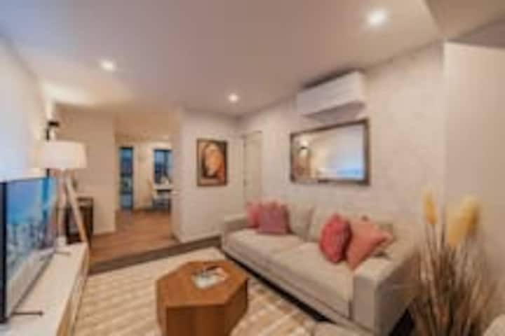 Cashel Grandeur - Luxurious 4-bedroom Home - Christchurch