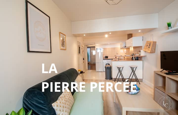 La Pierre Percée - Hypercentre - 36 M2 - Ibis budget Orléans Sud Comet