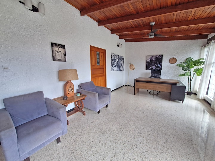 Jungla Urbana Bnb Room#8 Basic Double Adult Only - San José