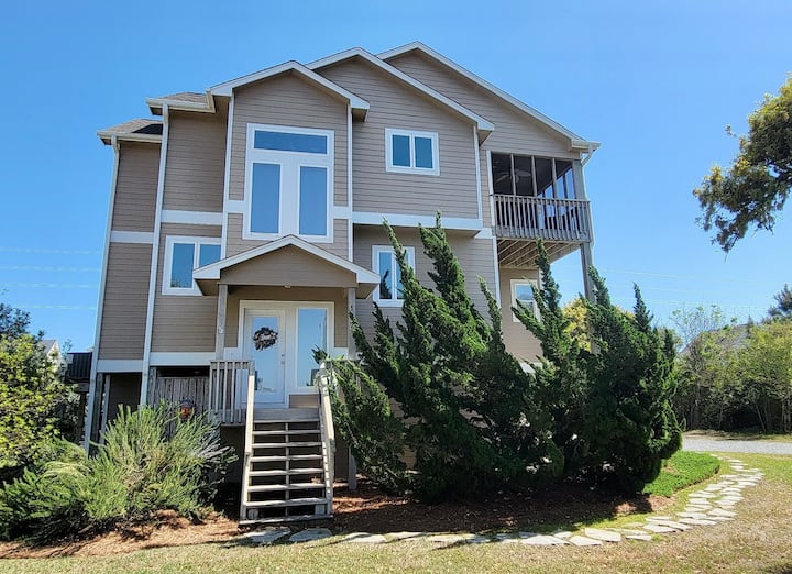 "Gay Dayz"4 Bed/3.5bath W/pool/beach Access - Surf City, NC