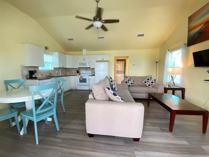 Horizon Cottage #5 - Bayside, TX