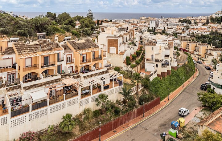 Beautiful Apartment In Nerja With Wifi - 네르하