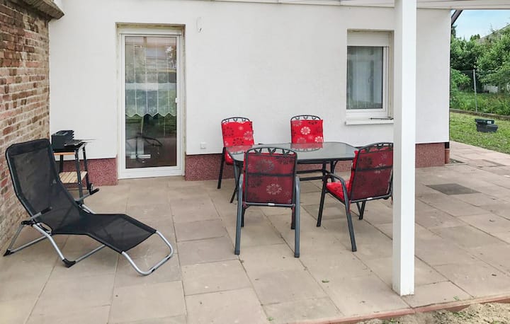2 Bedroom Pet Friendly Home In Prenzlau - Prenzlau