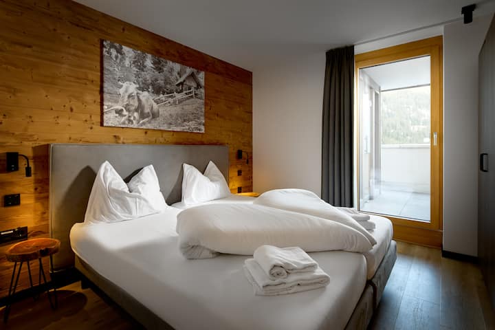 59311 Steinadler 311 S - Montafon