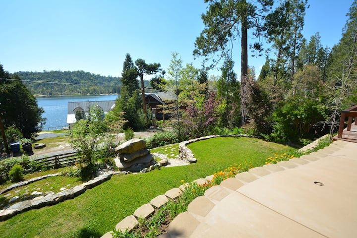 Fox Lake View - Bass Lake, CA
