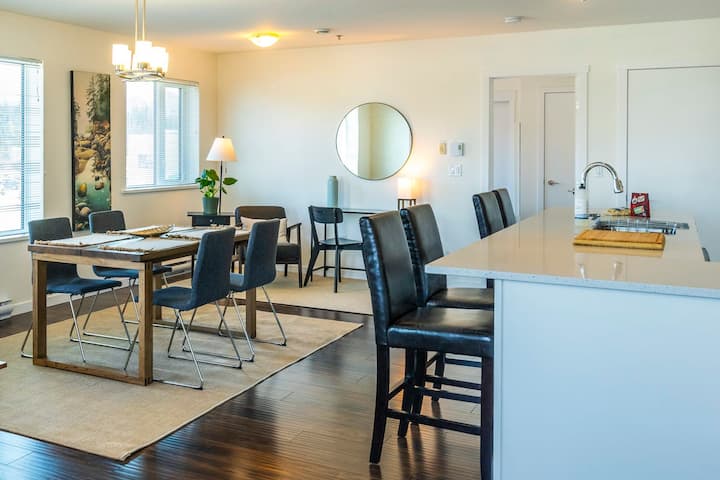 Nn – The Kusawa – Downtown 2-bed 2-bath - Whitehorse, Canada