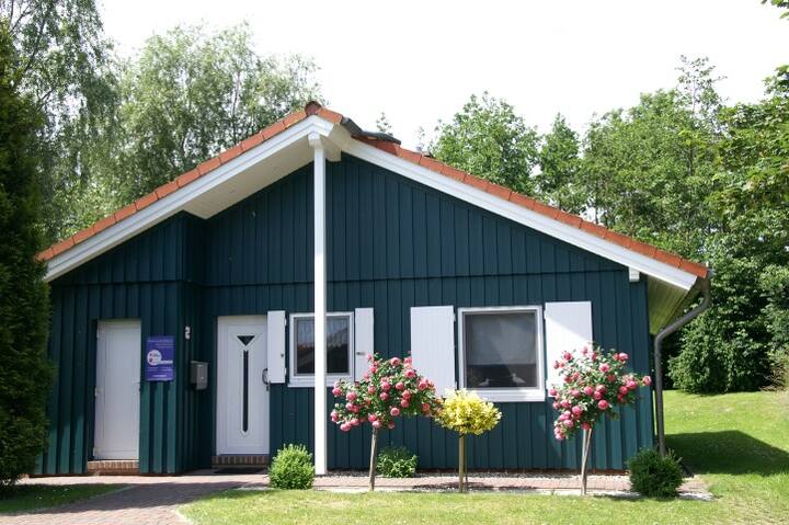 5 Personen Ferienhaus Mit Kaminofen In Erster Reih - Otterndorf