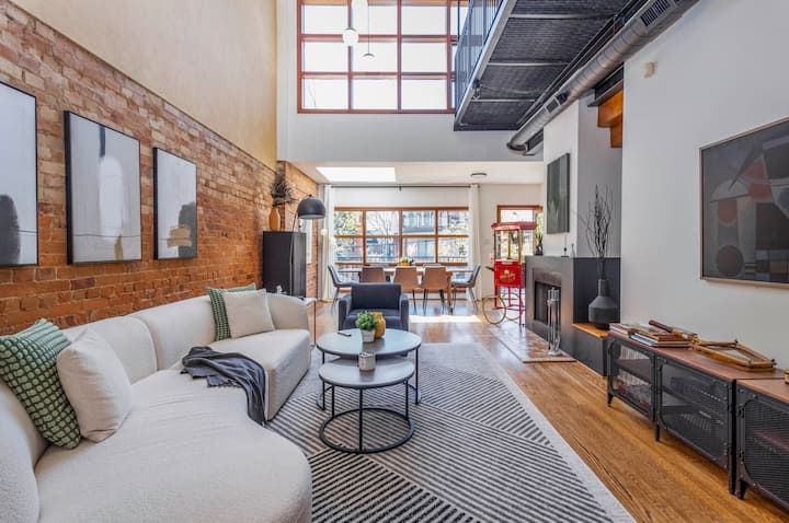 Soho Warehouse Style Loft In Annex/bloor St - Toronto