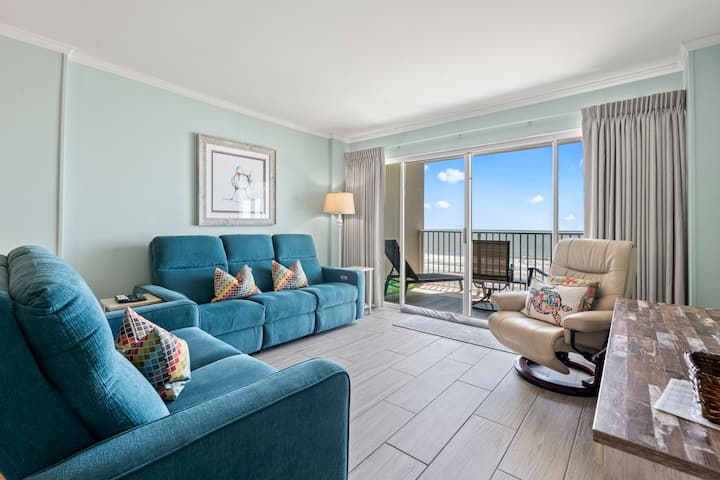 Oceanfront Delight - Indoor Pool, Sleeps 4 - Little River, SC