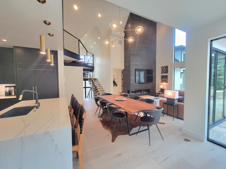 Grand Hyatt|palatial Home With Panoramic Views Of - Vail, CO
