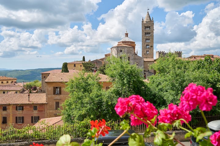 Carmelita - Massa Marittima