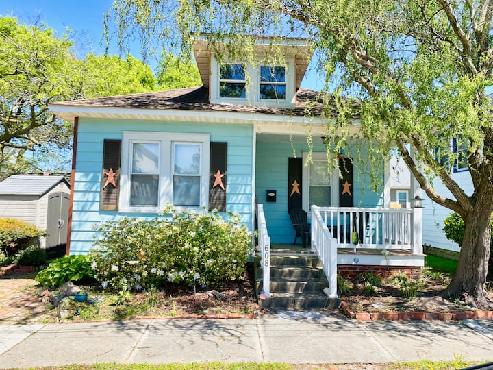 Flip Flop Cottage - Chesapeake Properties - Cape Charles, VA