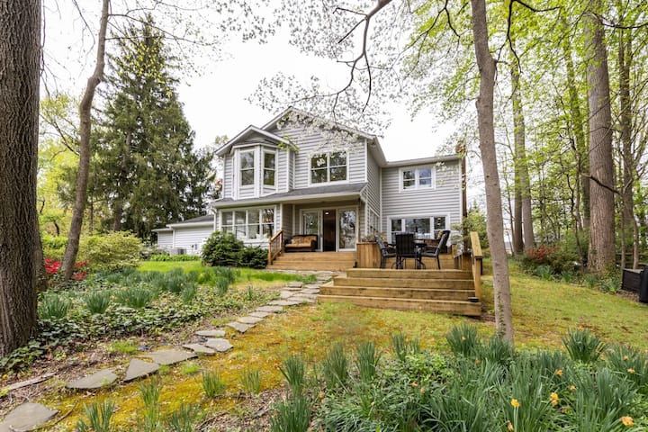 Luxury Waterfront Home W Private Pier Mins To Dta - Pasadena, MD
